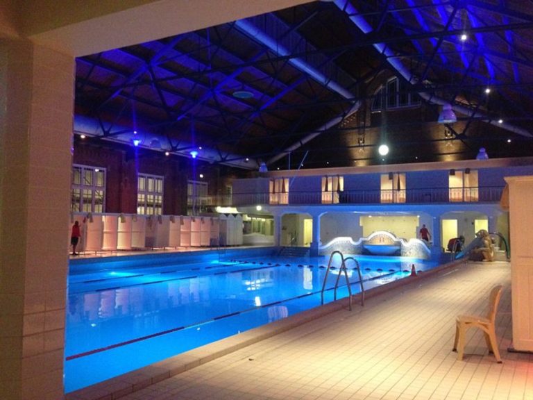 9 Best Swimming Pools in Amsterdam (Private & Public)