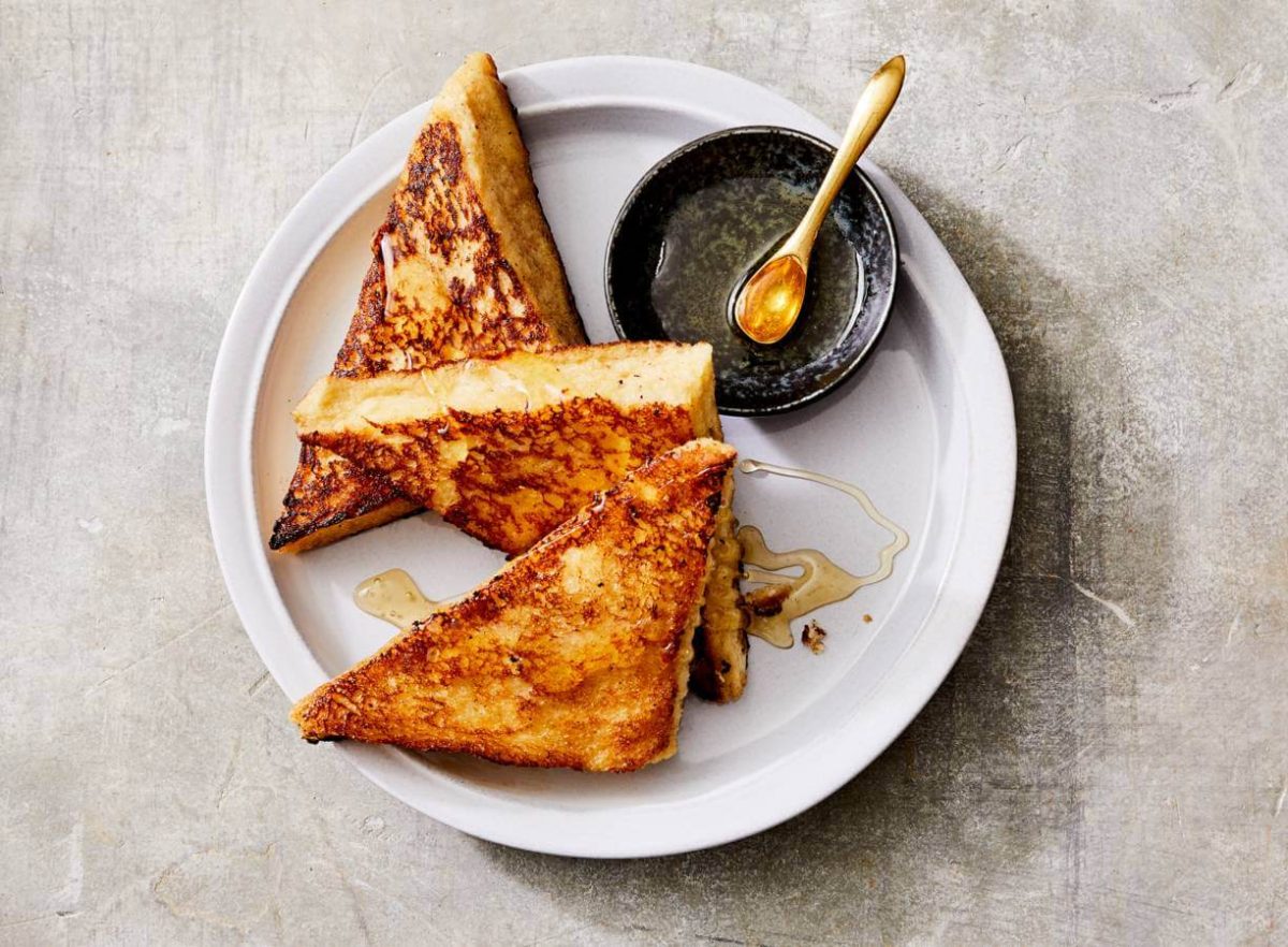 10 Typical Dutch Breakfast Foods (What Dutchies Really Eat)